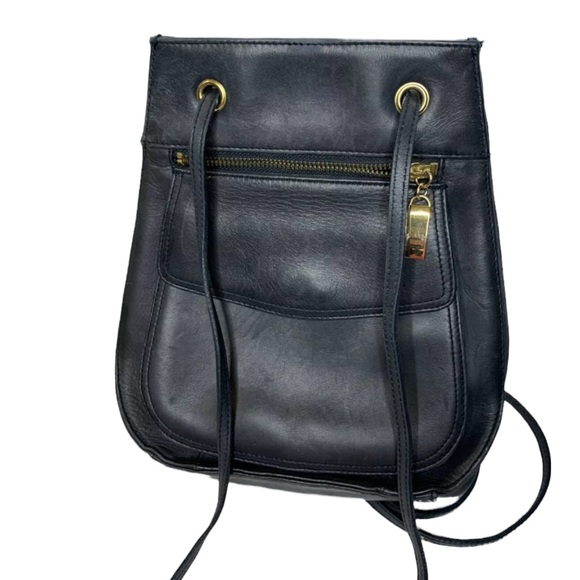 St. John's Bay | Bags | St Johns Bay Genuine Leather Purse Backpack ...